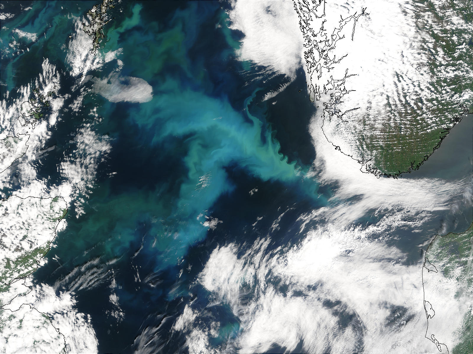 North Sea Exploration: Unveiling the Riches Beneath the Waves ...
